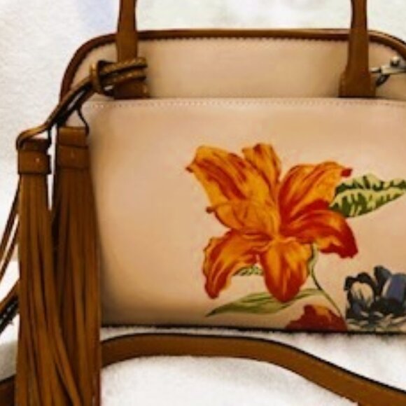 Patricia Nash | Bags | Patricia Nash Parisian Floral Spot Collection ...
